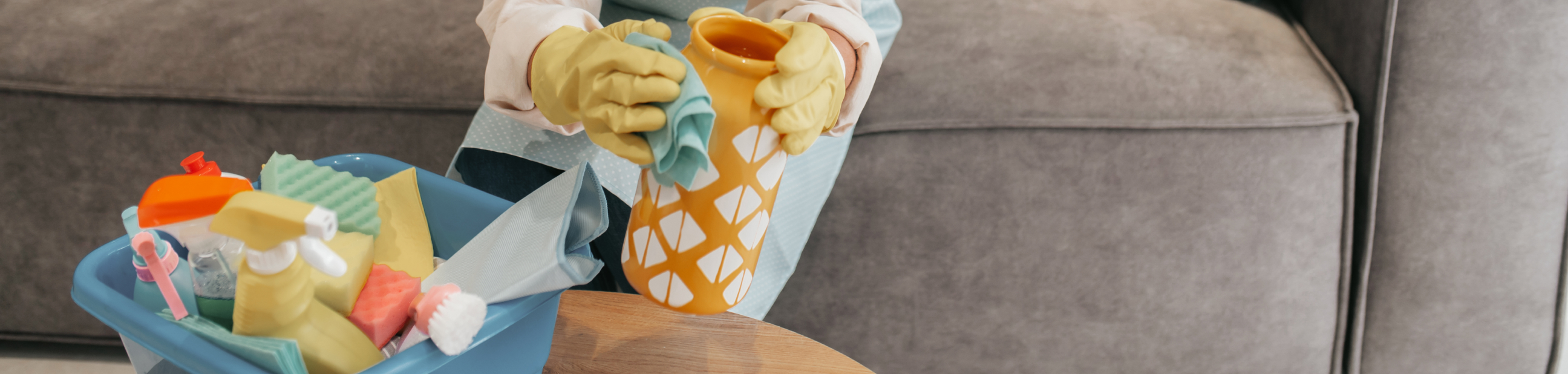 TaskOpus Living Room Cleaning - Fresh & Inviting Spaces